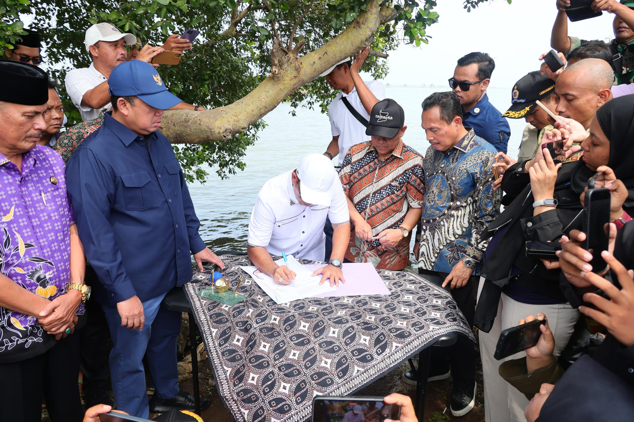 Tanggapi Isu Sertipikat di Kawasan Pagar Laut Milik Aguan Batal Dicabut ...